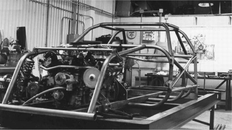 Cage / Space Frame » Tom Mackie Racing